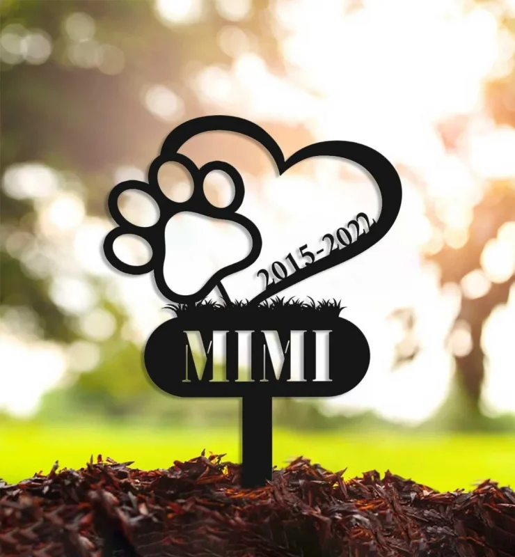 Custom Pet Memorial Stake With Heart And Paw, Metal Dog Pet Memorial ...